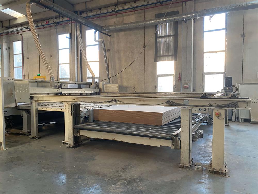 Scm Gabbiani Galaxy T3 130 Asansörlü Arkadan Yandan Yüklemeli Panel Ebatlama Makinesi (2012)