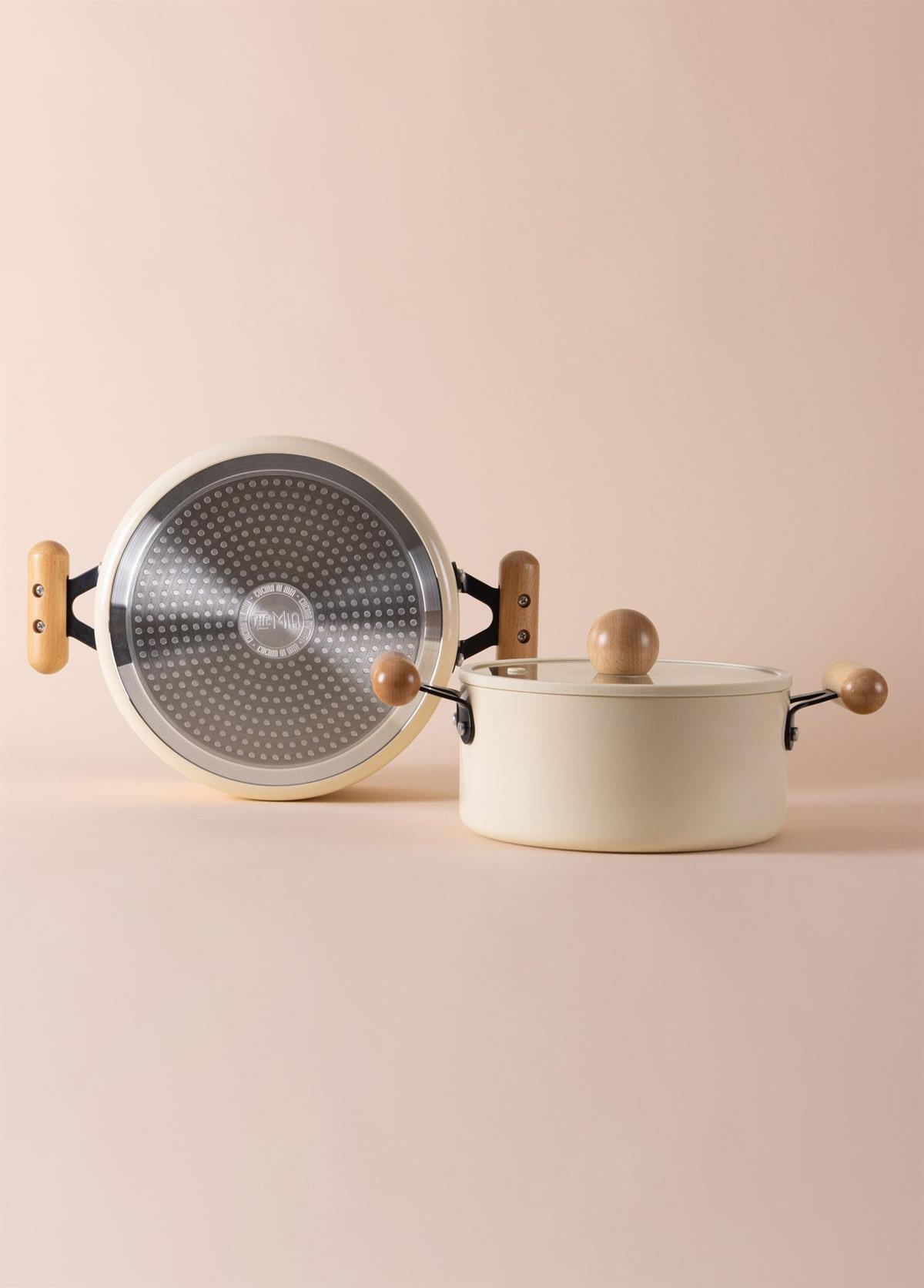 The Mia Cucina Di Mia Derin Tencere 22 cm