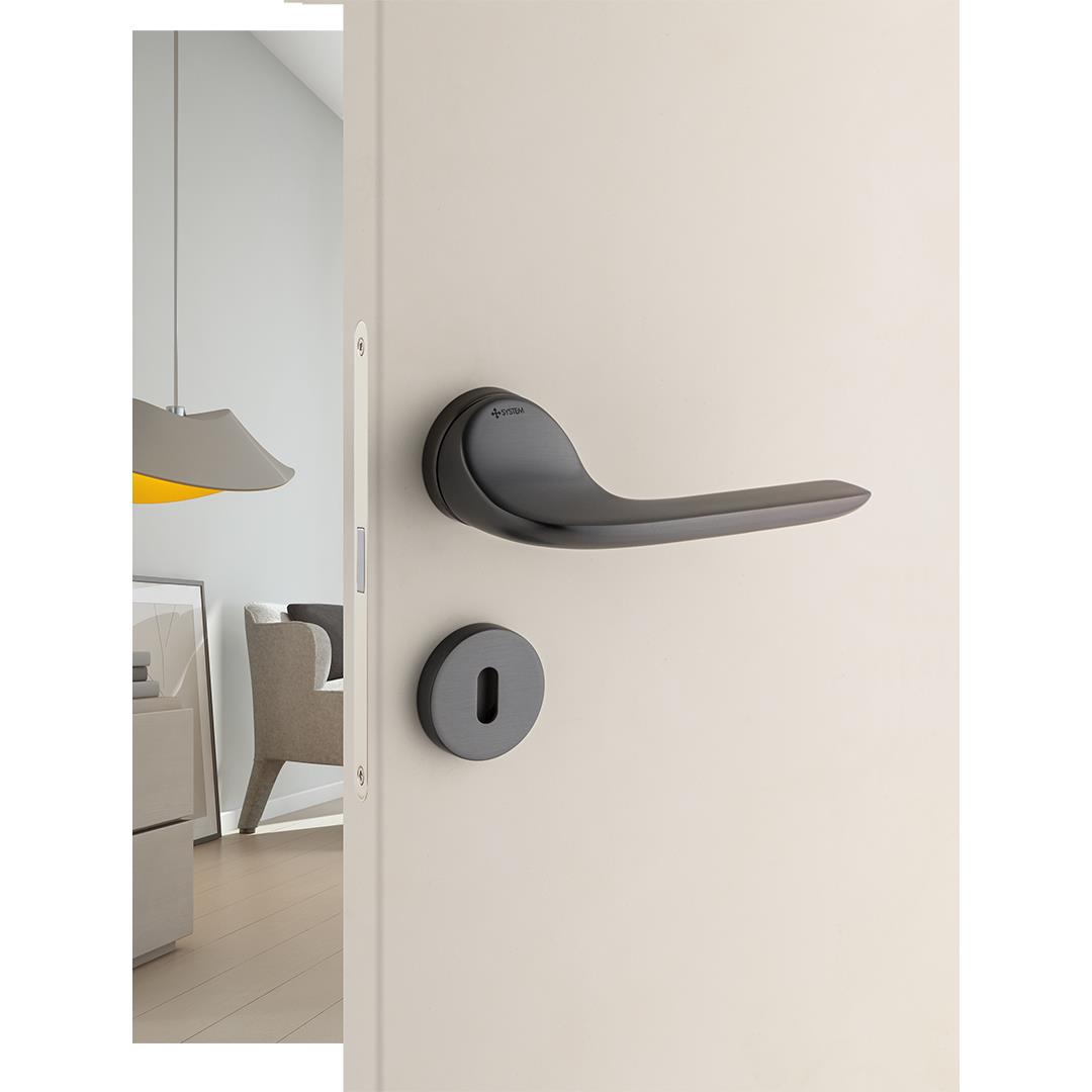 Fortuna Rozetli Kapı Kolu Takımı Füme Renk | System