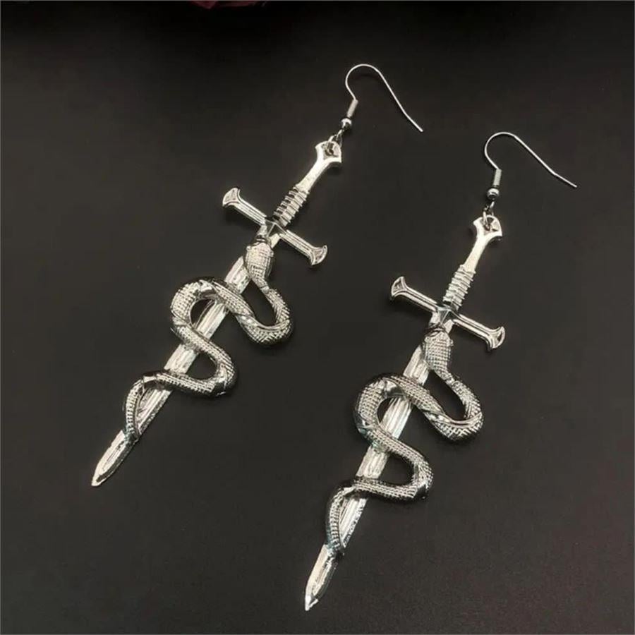 Spiral Snake Sword Küpe