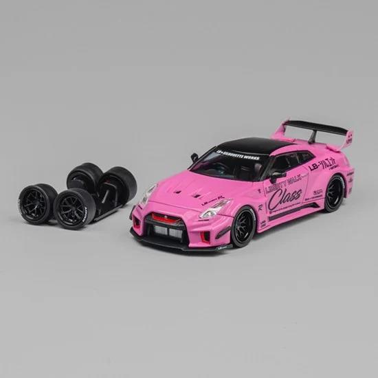1/64 Nissan R35GT-RR LBWK Pink (CM MODELS)