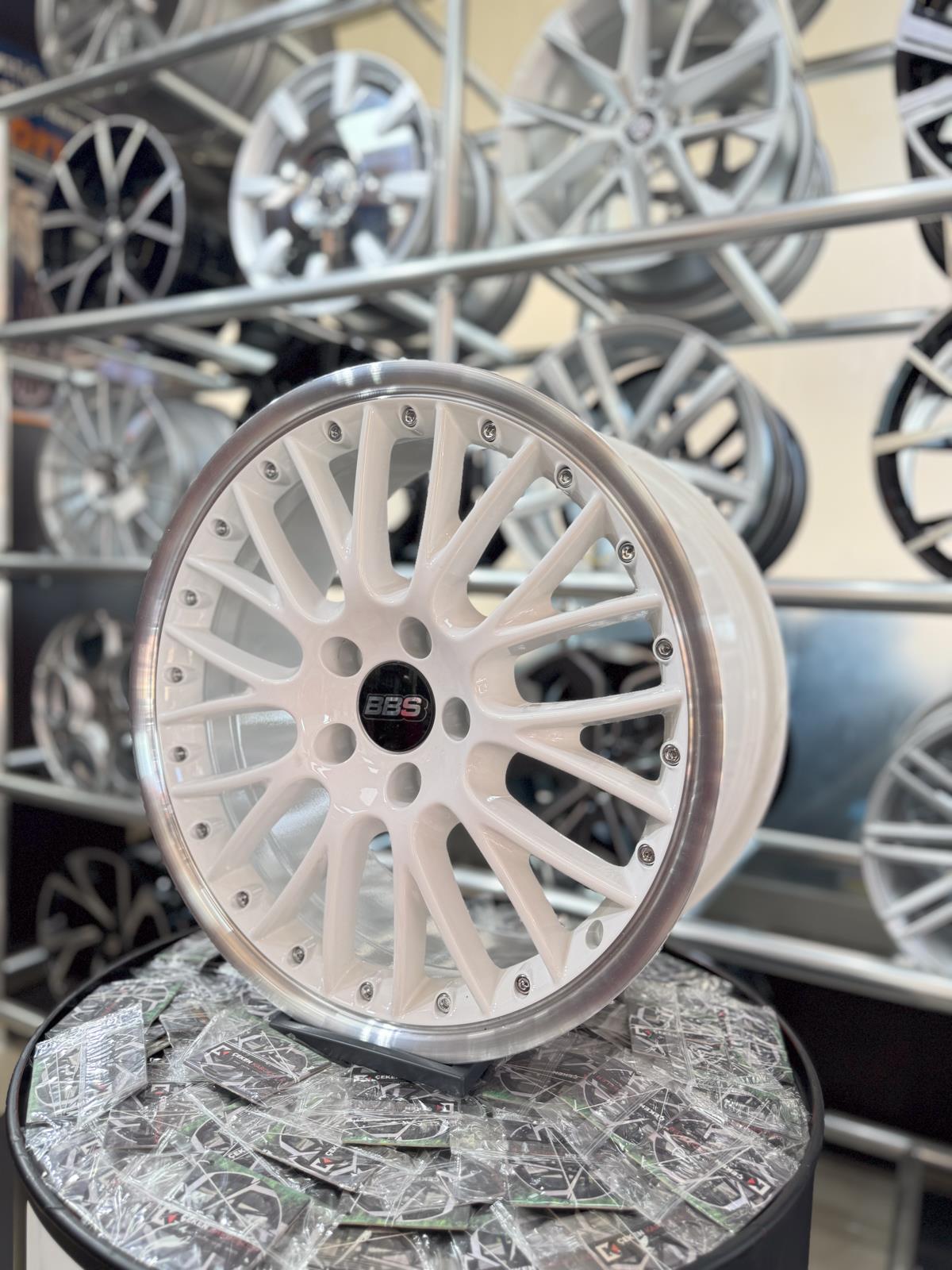 18'' 5x100 BBS SPEEDLİNE JANT MODELİ