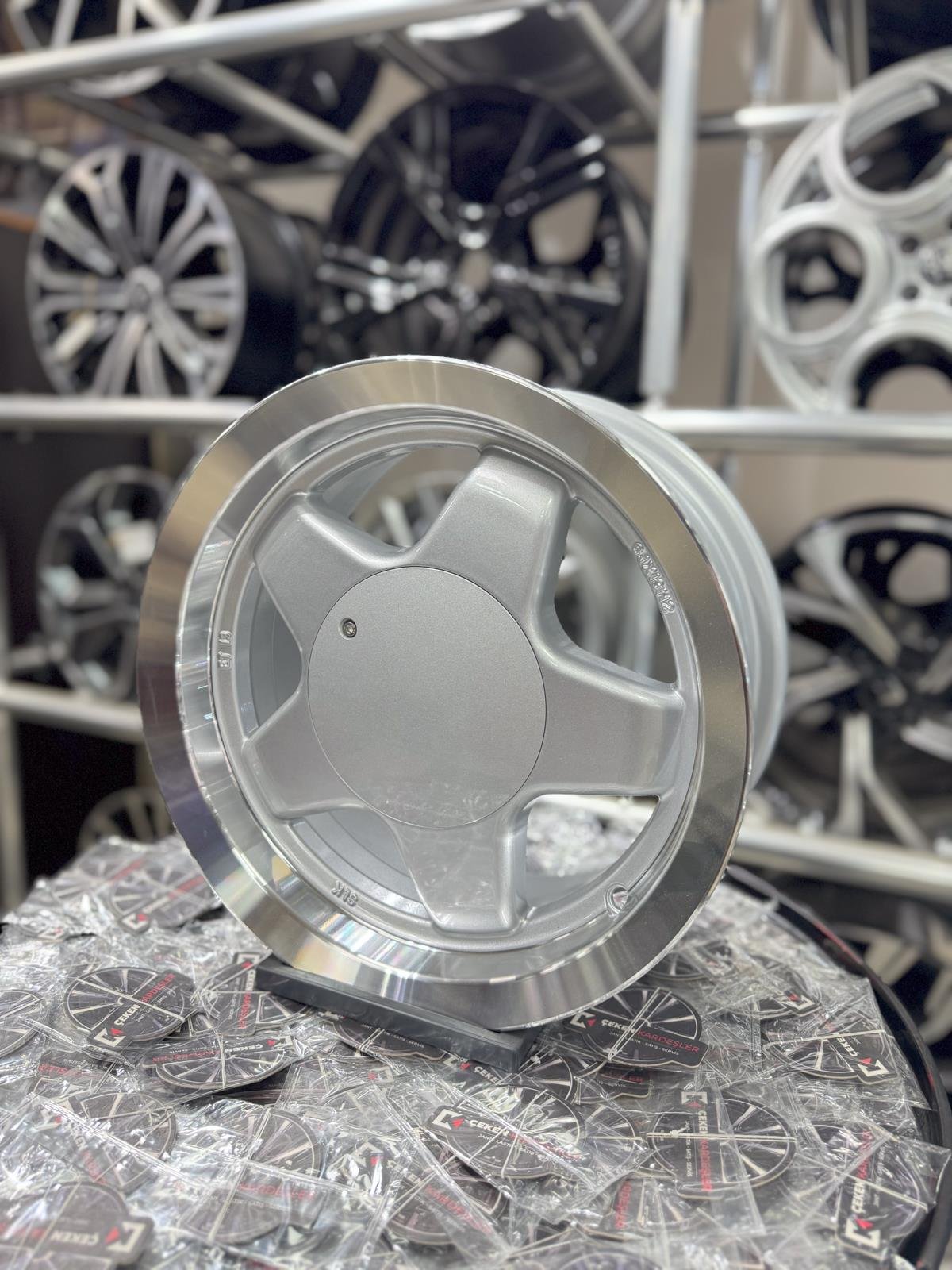 Cms-40 Aynalı İthal Jant Modeli