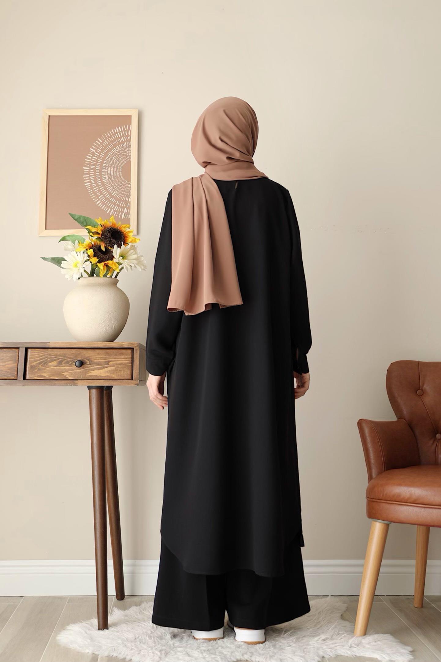 Asude Takım - Siyah