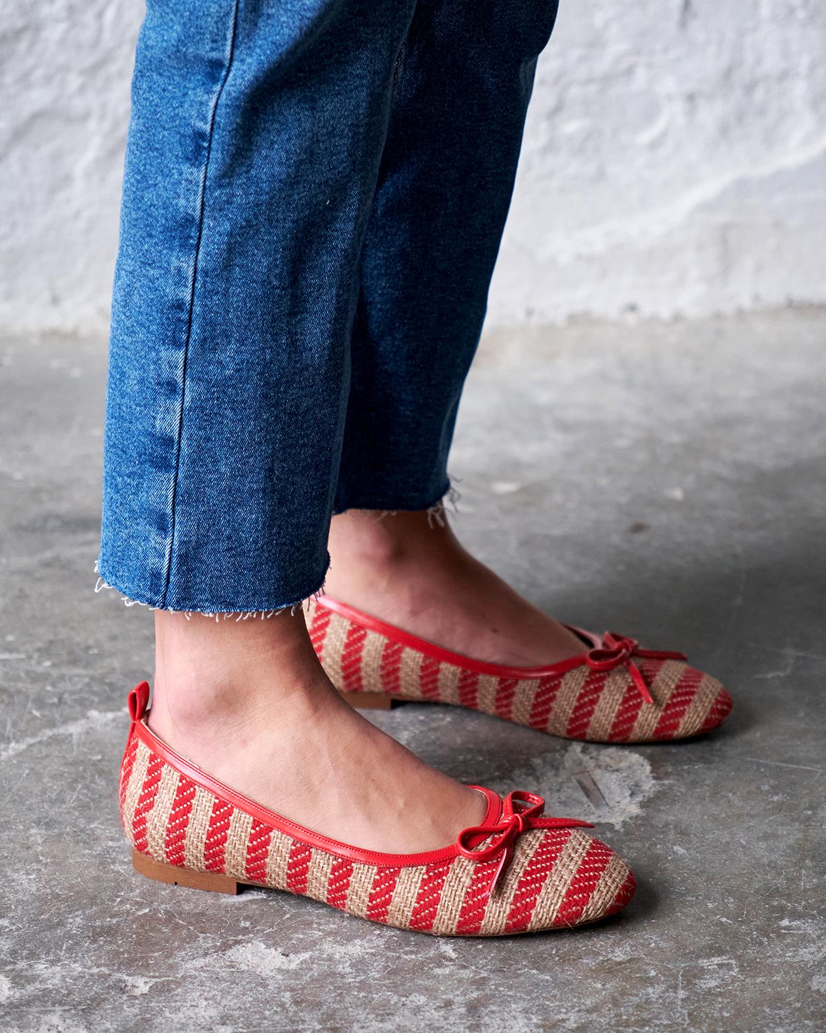 KUPPA KIRMIZI HASIR BABET