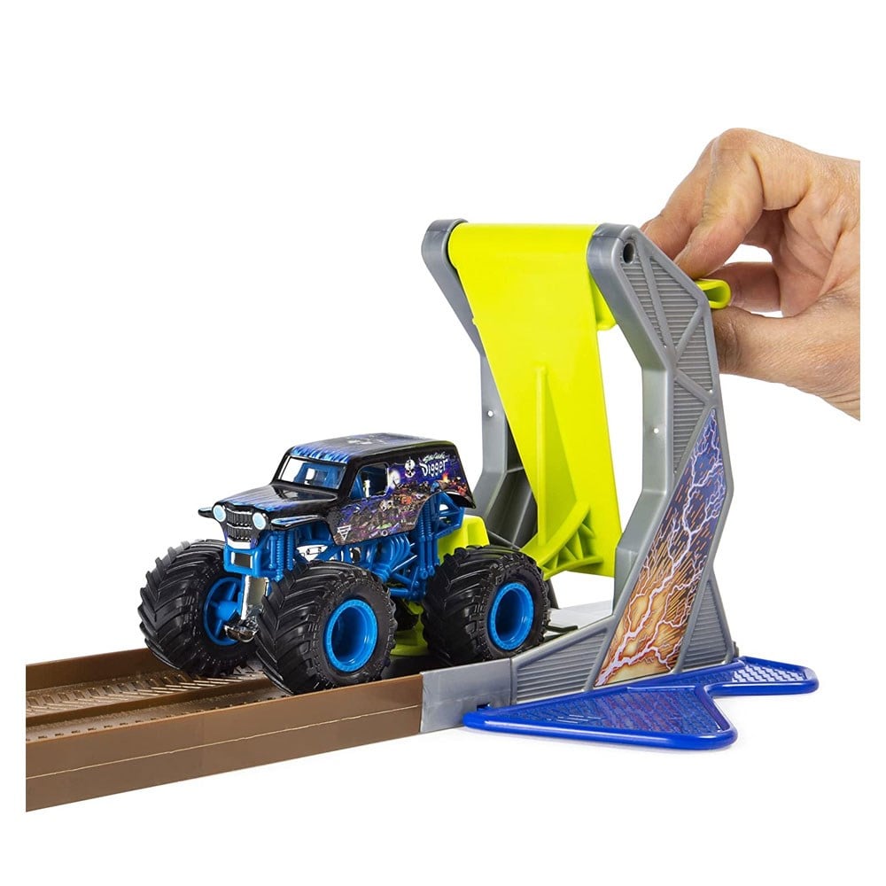 Monster Jam 1:64 Oyun Seti Champ Ramp Freestyle 6045029-20103382