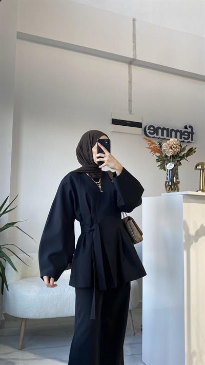 Siyah Beli Pile Takım