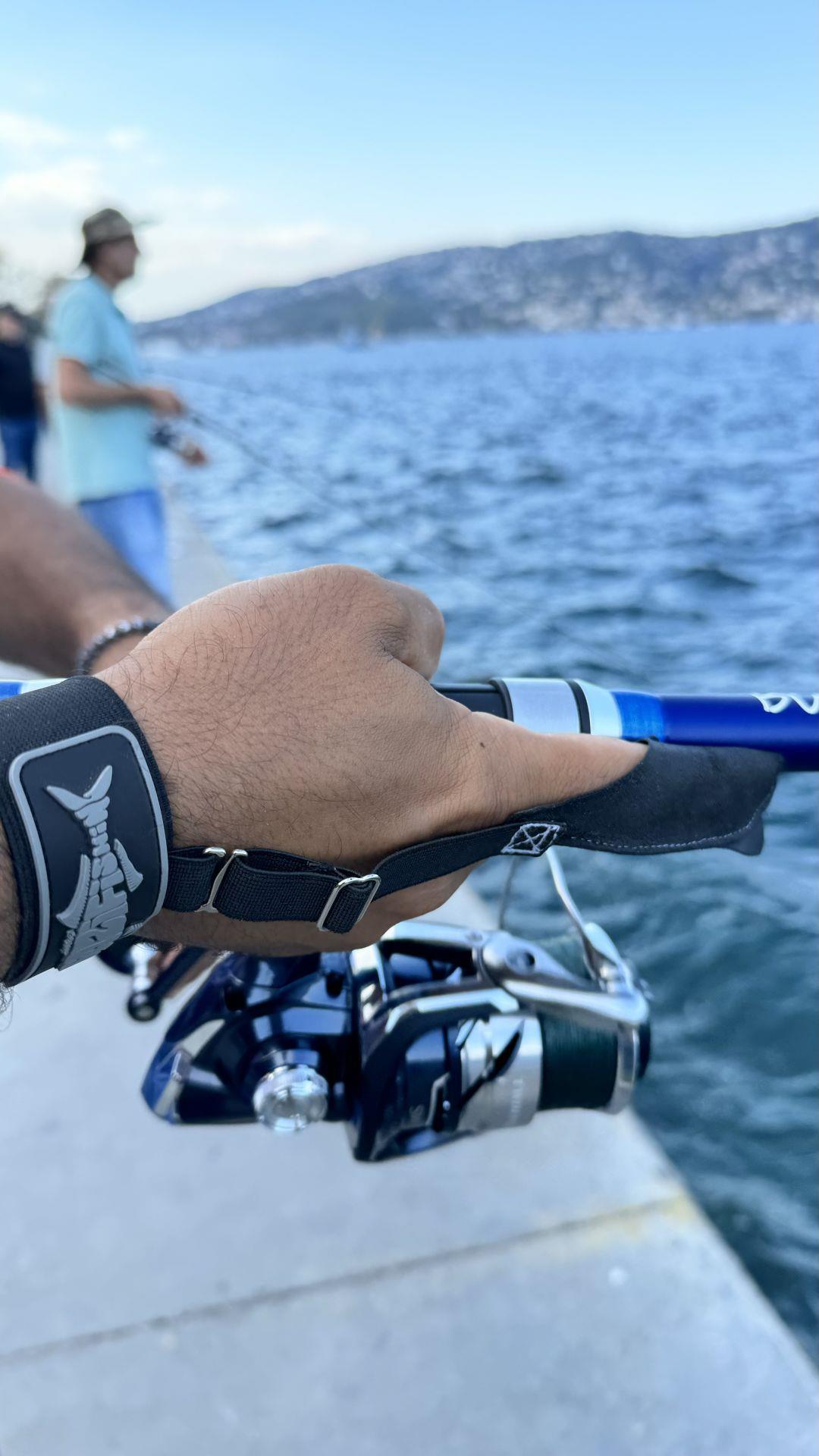 En Ucuz Gazi Fishing - GAZEL - Profesyonel Surf Casting Atış Eldiveni ...