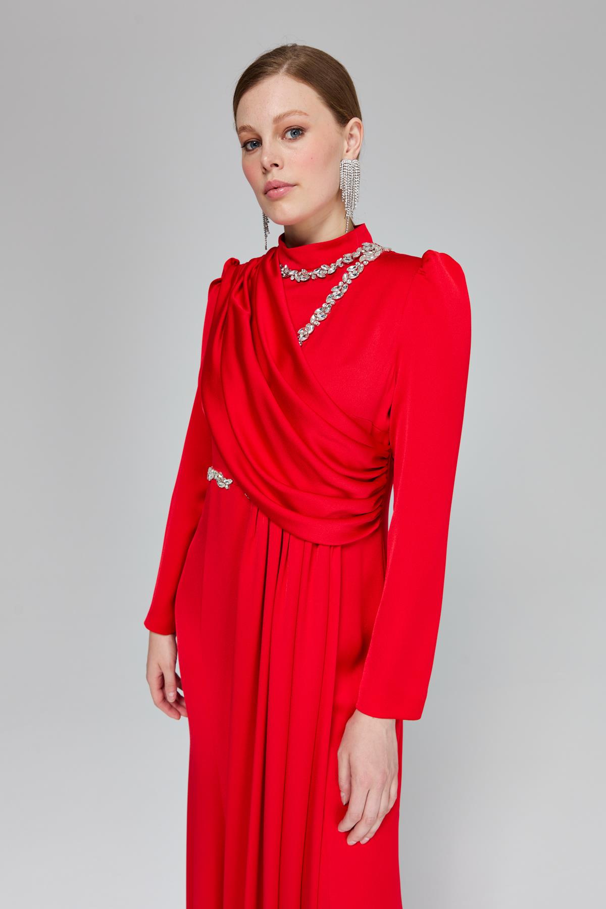 Taş Detaylı Şık Elbise Kırmızı