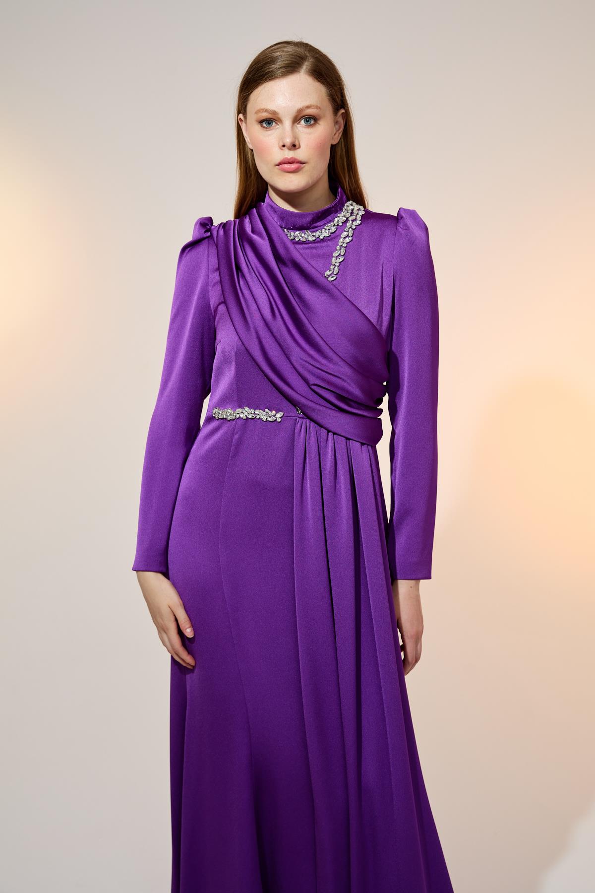 Taş Detaylı Şık Elbise Mor