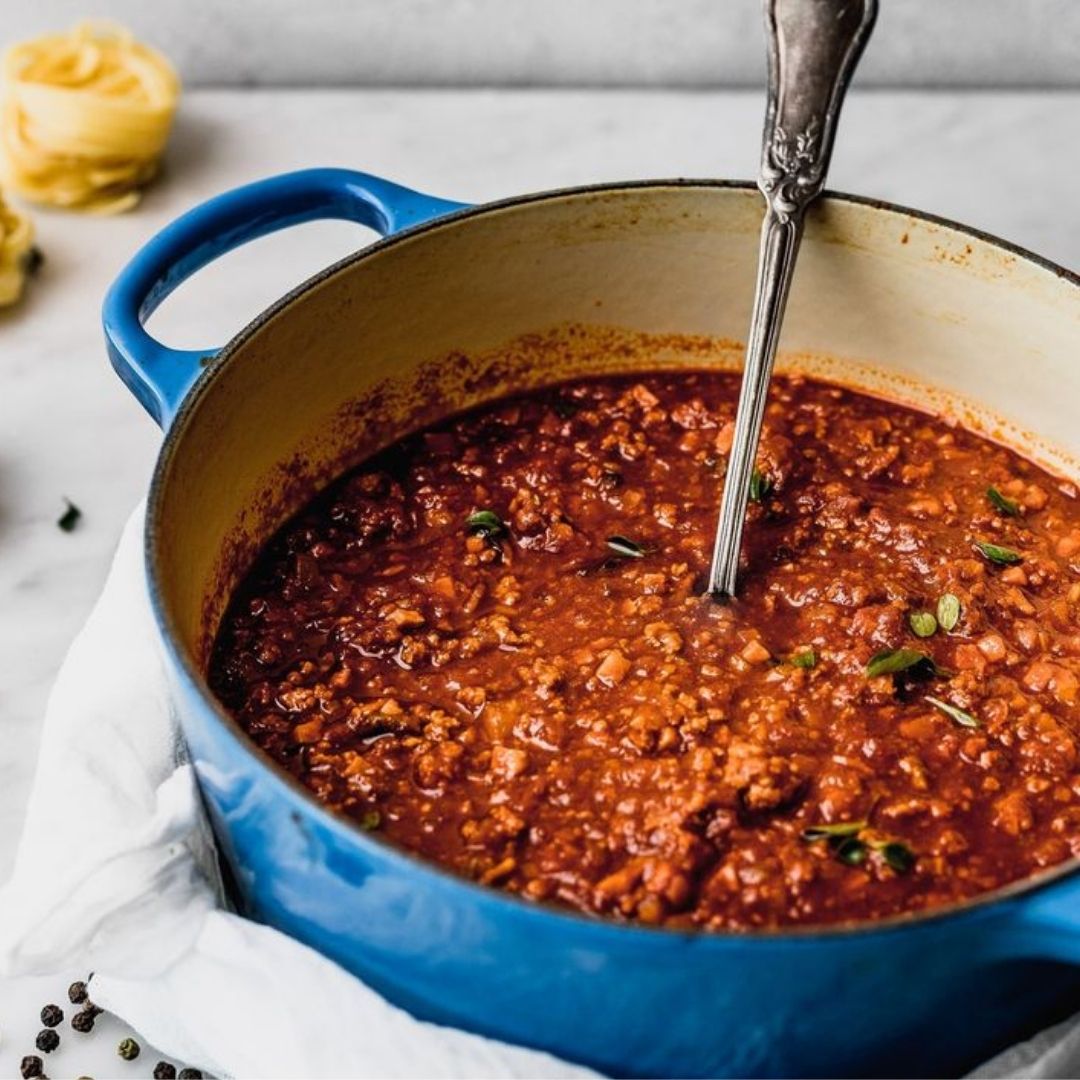 Bolonez Soslu Spaghetti Tarifi - Liva Shop
