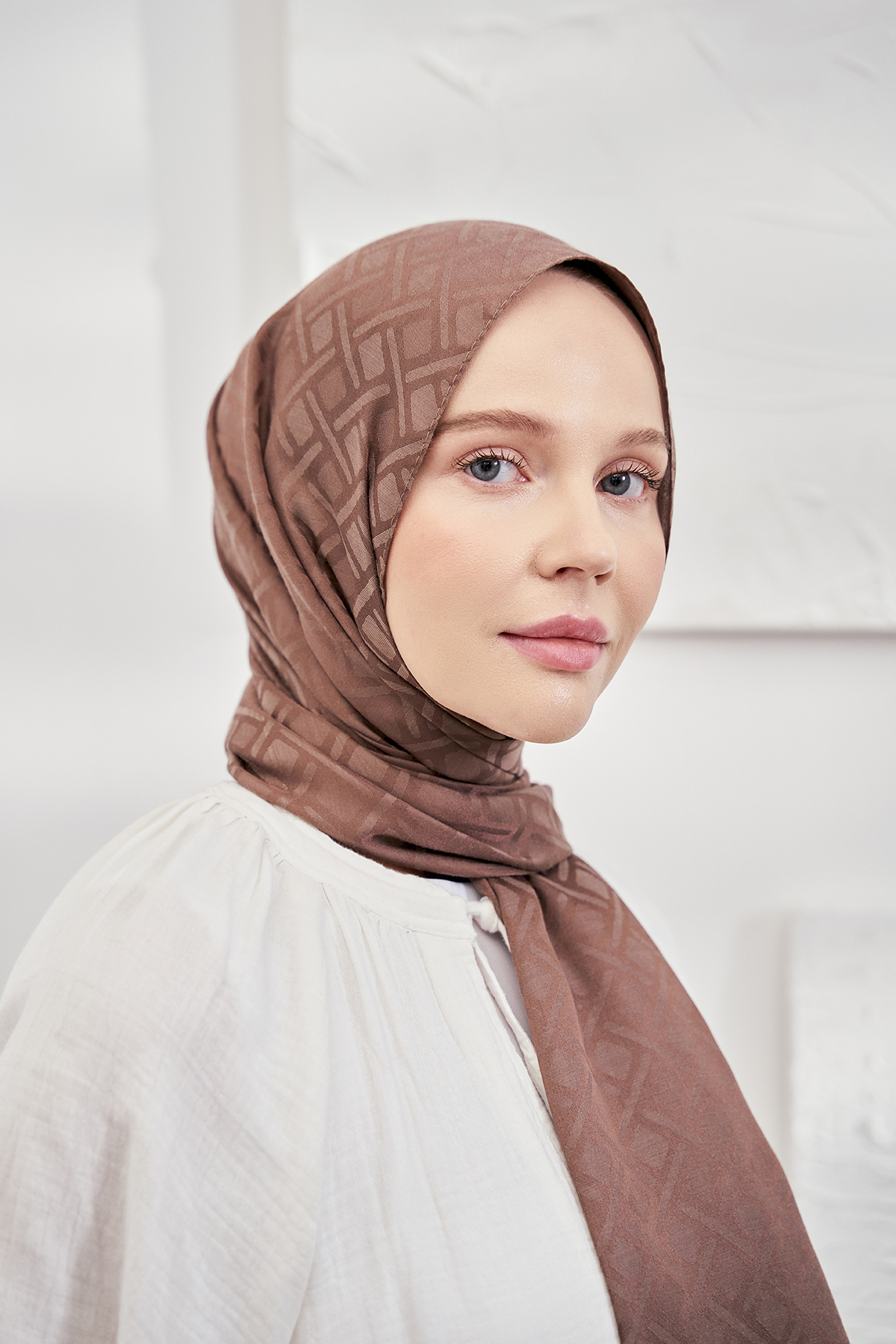 İTALYAN JAKAR GEOMETRİK DESEN ŞAL - ARMANDA