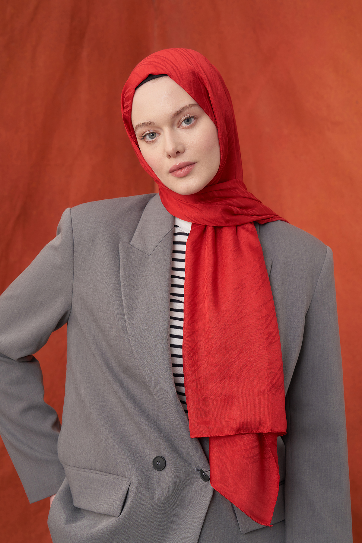 İtalyan Jakar Şerit Desen Şal- ARMANDA