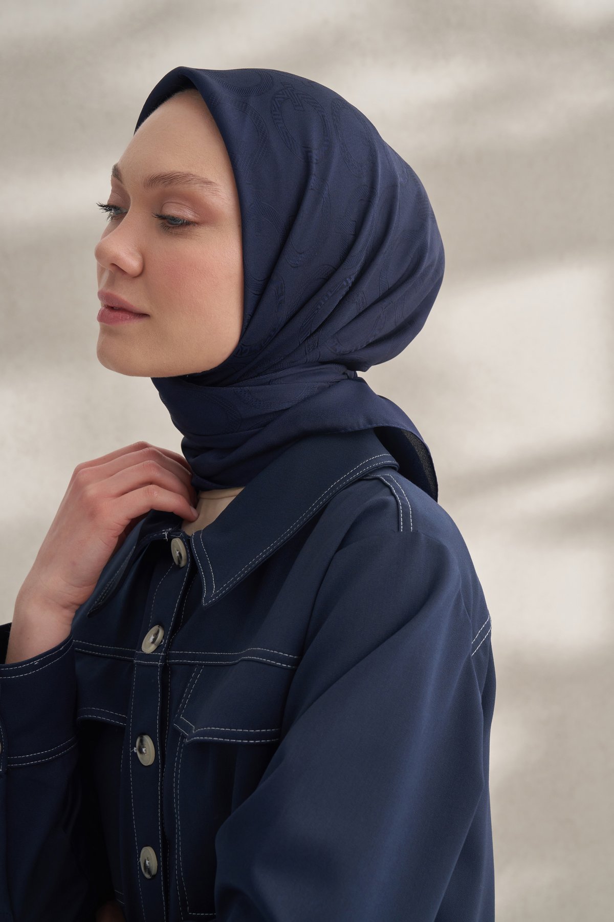 Krep Jakar Q desen Eşarp