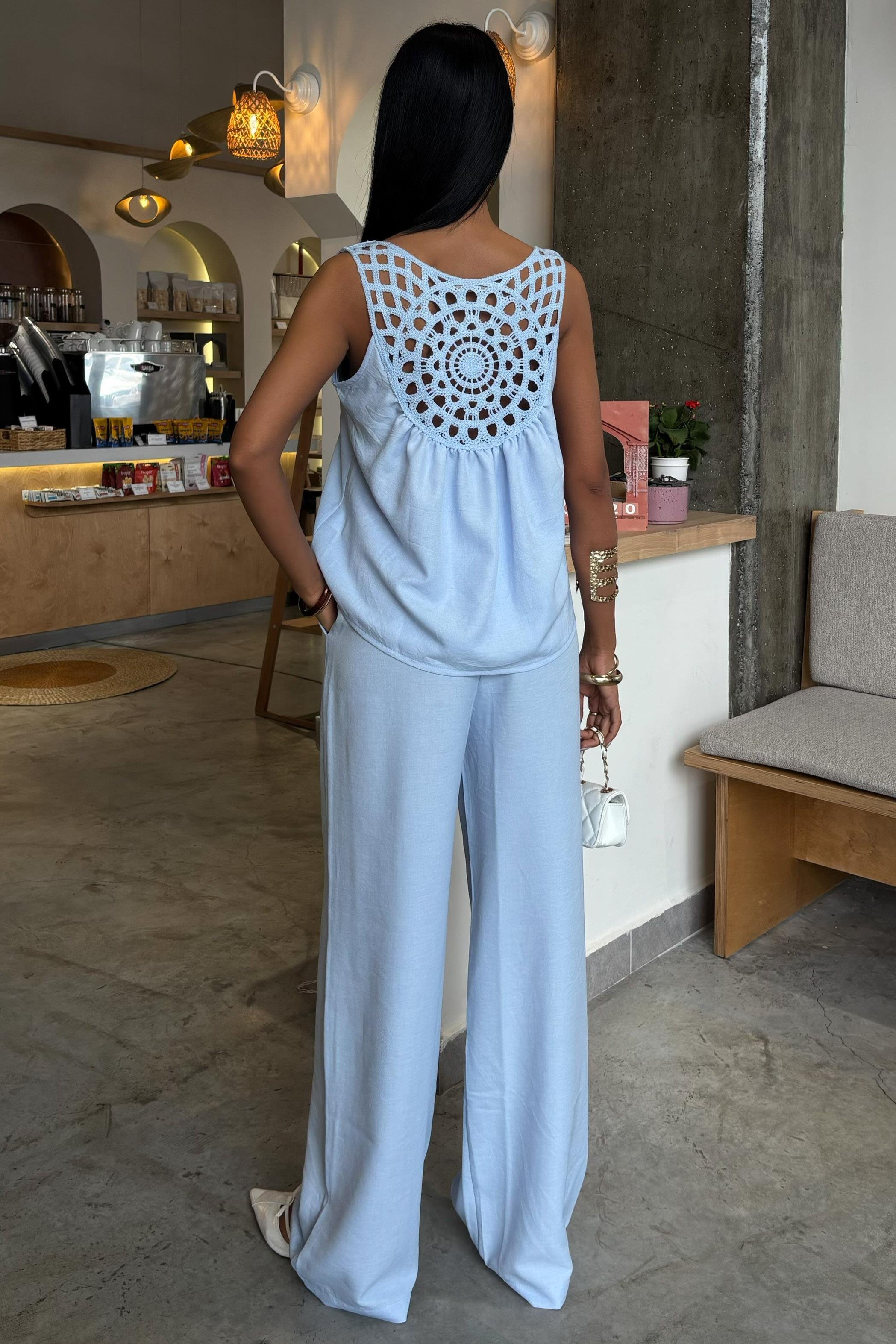 Comfortable Lace Backless Suit 10165