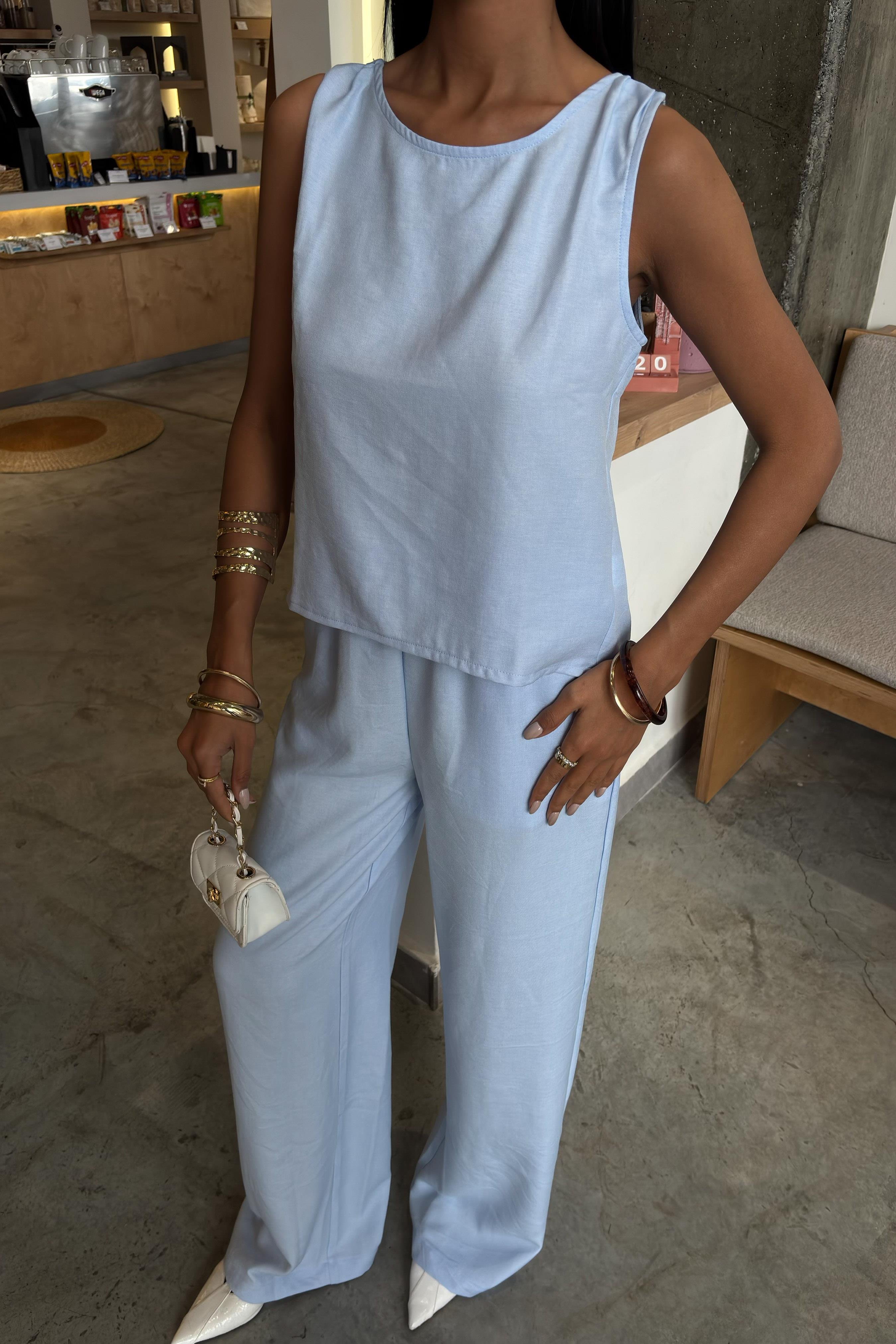 Comfortable Lace Backless Suit 10165