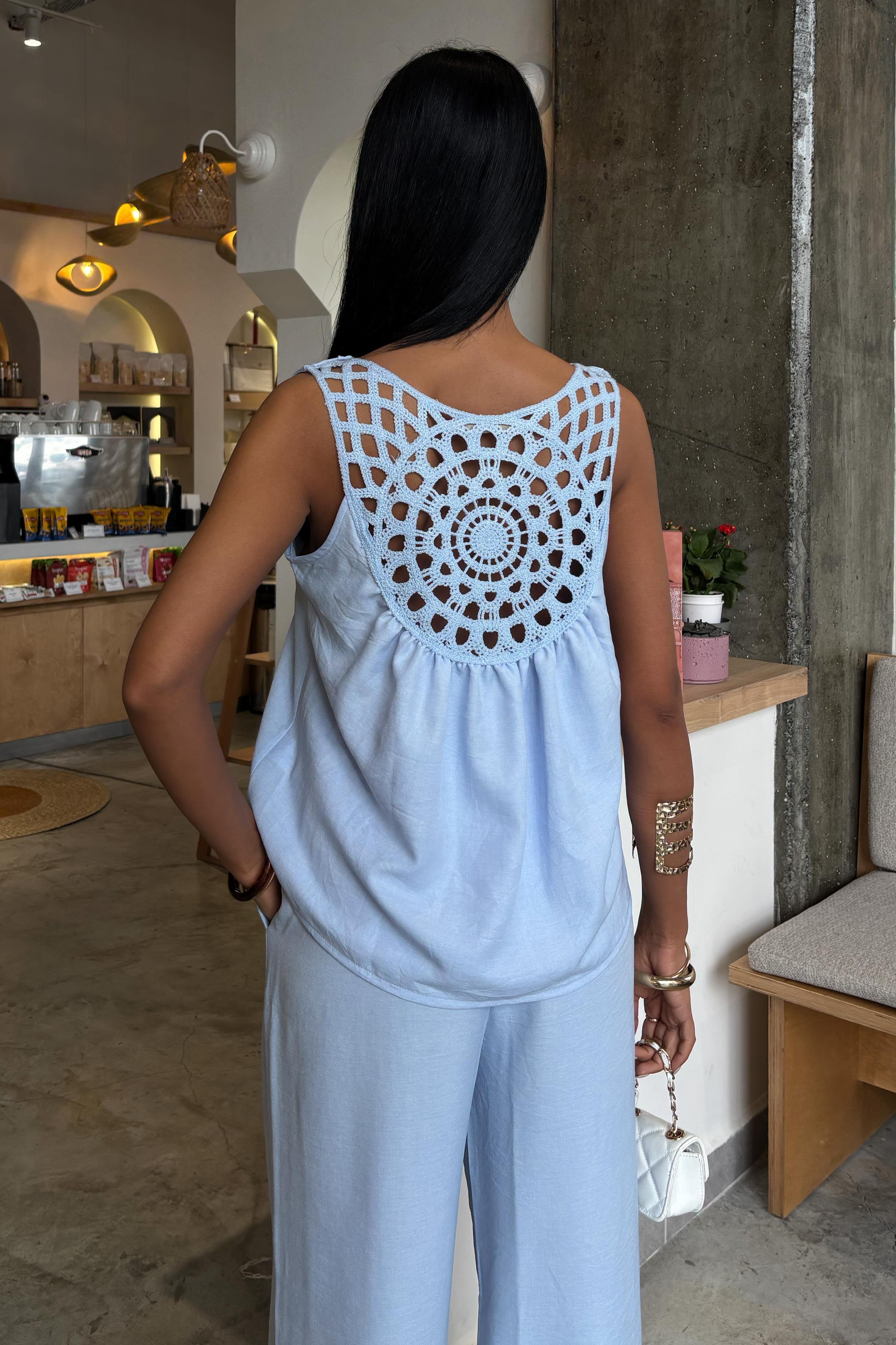 Comfortable Lace Backless Suit 10165