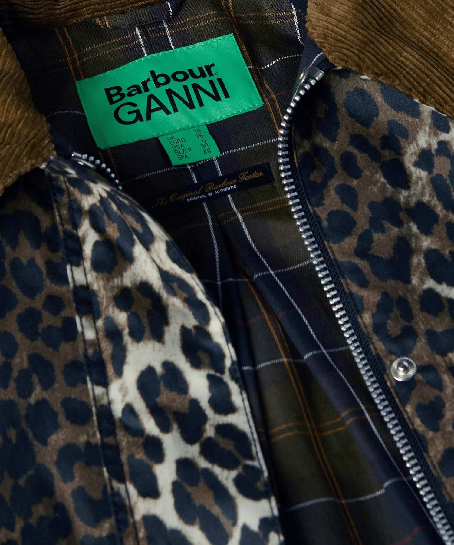 Barbour x GANNI Printed Anorak Smock Yağlı Ceket BK11 Black Barbour x GANNI Printed Anorak Smock Yağlı Ceket BK11 Black
