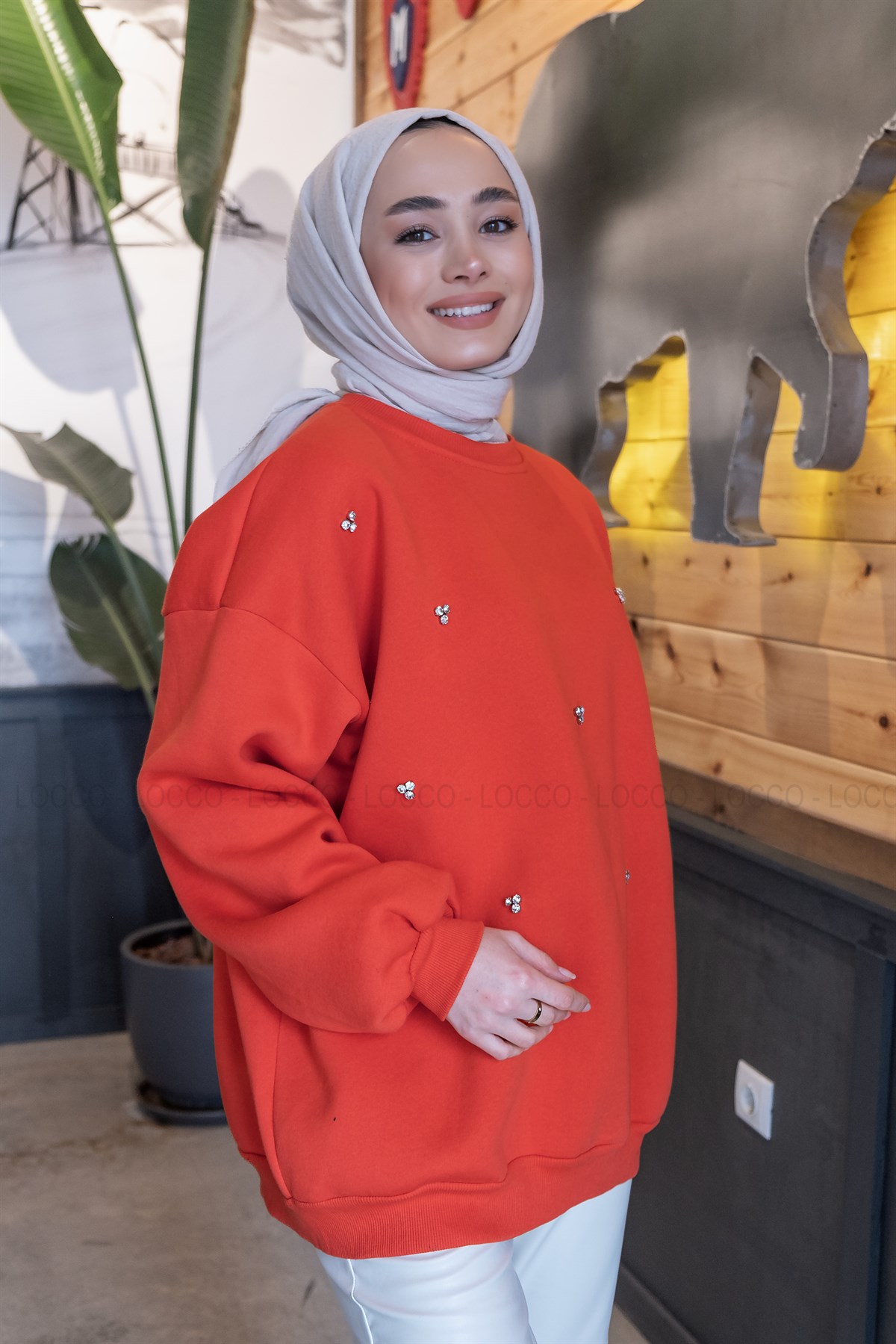 ONU TAS DETAY TUNIK NAR CICEGI