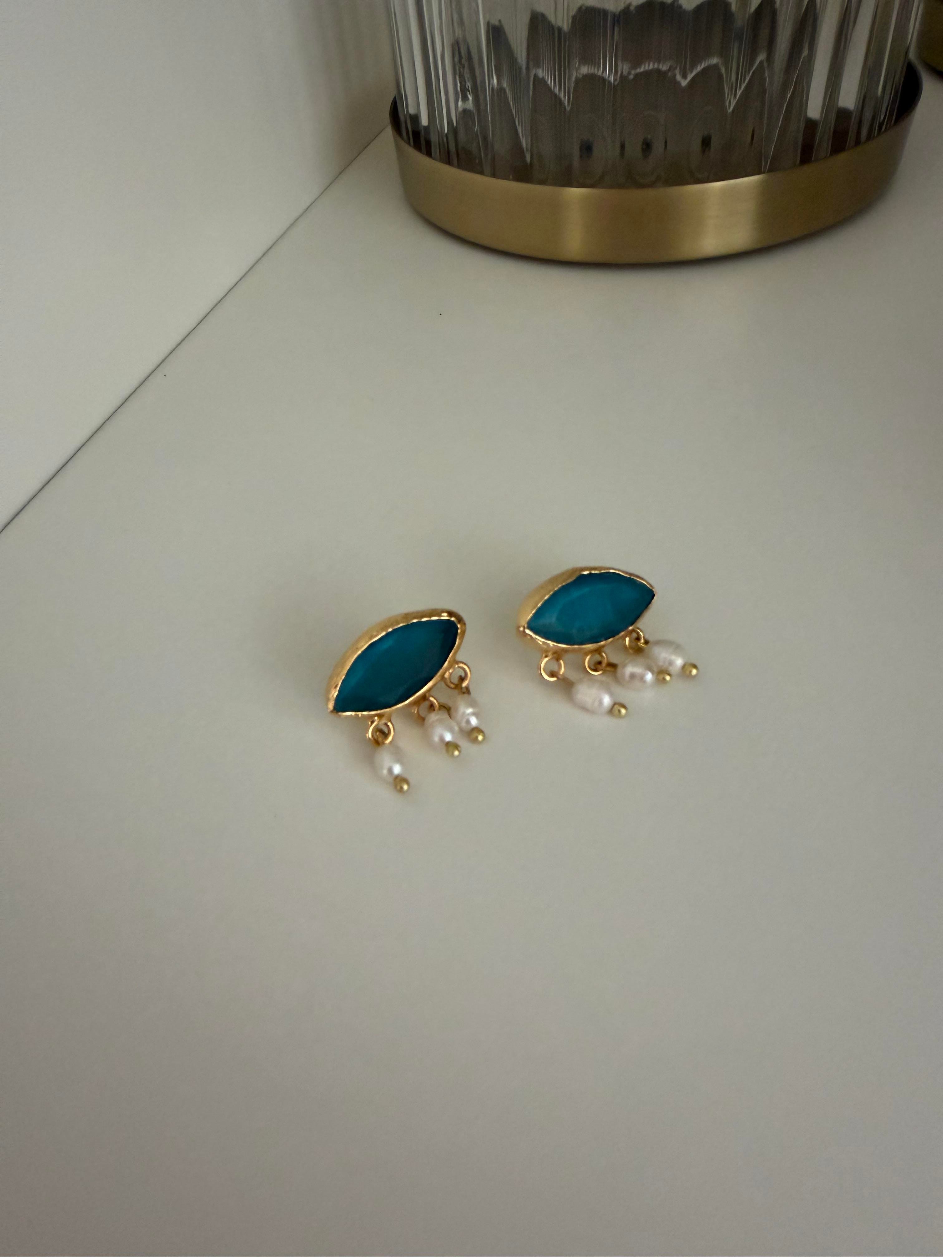 İnci Sarkıtlı , Turkuaz Göz Küpe