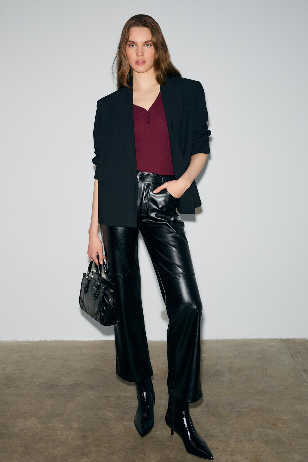 KALANI Kadın Uzun Kollu V Yaka Patlı Düğmeli Bordo Body | Grimelange