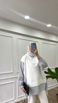 Beyaz - Kurdele Detaylı Takım