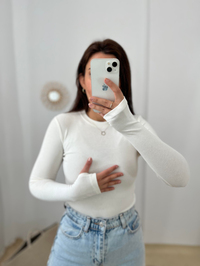 MARKA MODEL PARMAK GEÇMELİ BADİ