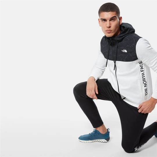 The North Face Train N Logo Overlay Erkek Outdoor Sweatshirt NF0A4M9WFN4 Etichet Sport