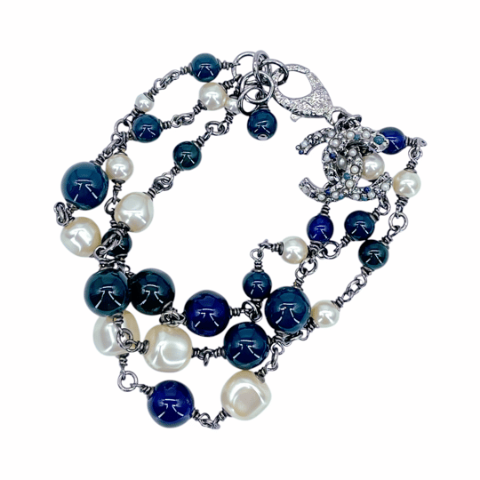 Chanel pearl bracelet store